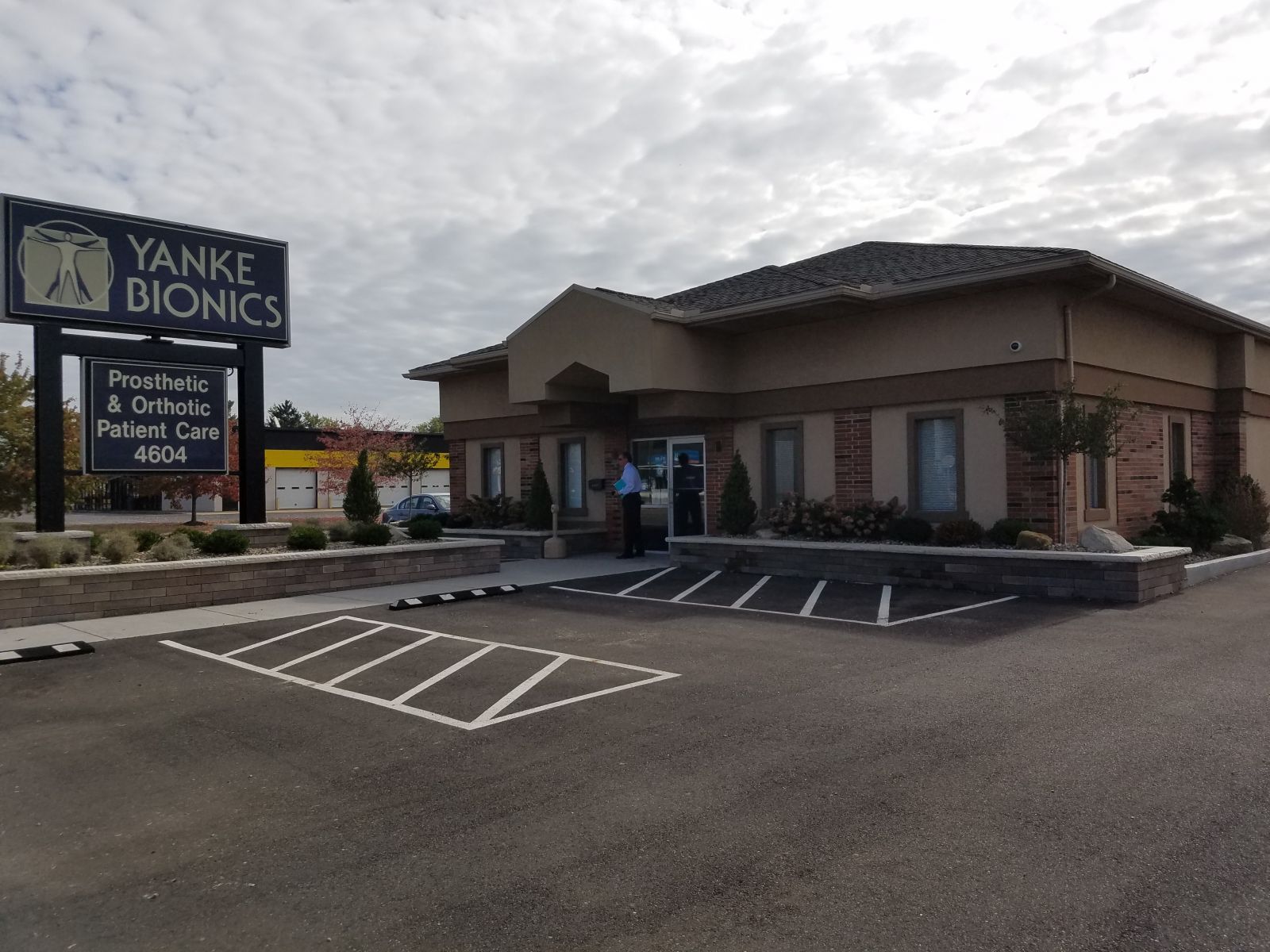 Image Gallery - Yanke Bionics | Ohio